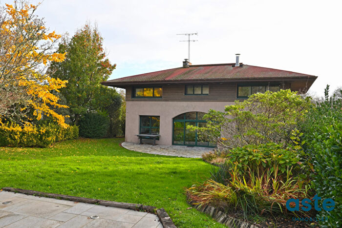 Maison 7 pièces à Bohars, à vendre