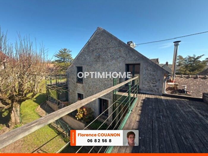 Maison 10 pièces à Sainte-Mesme, à vendre