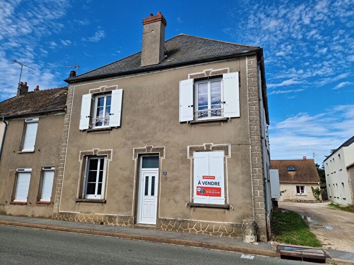 Maison à vendre - Sainville - 8 pièces - 6 chambres