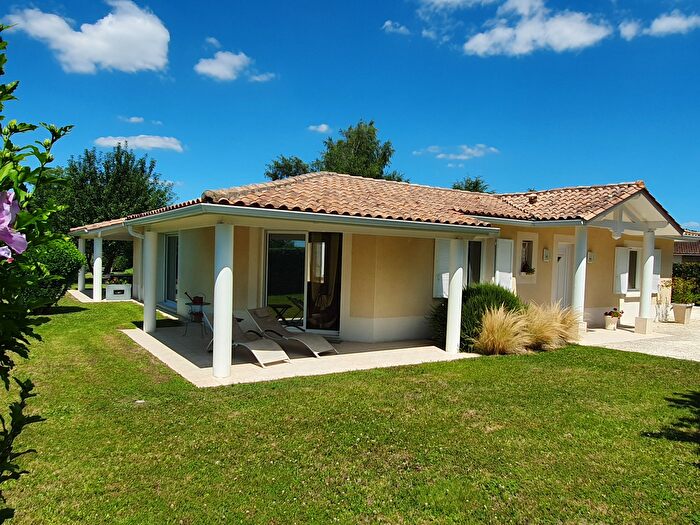 Grézac : Maison 4 pièces à vendre