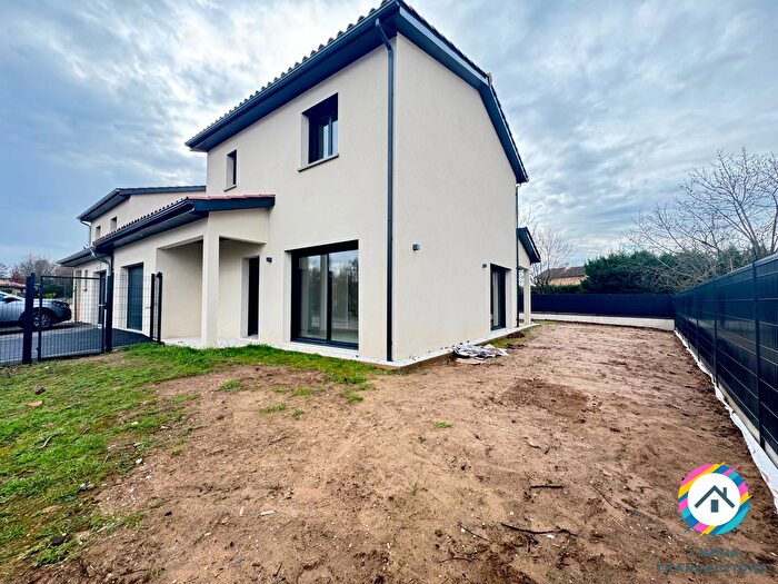 Maison à vendre - Guéreins - 5 pièces - 4 chambres