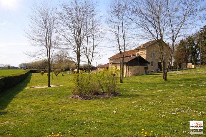 Maison à vendre - Saint-Léonard-de-Noblat - 7 pièces - 4 chambres