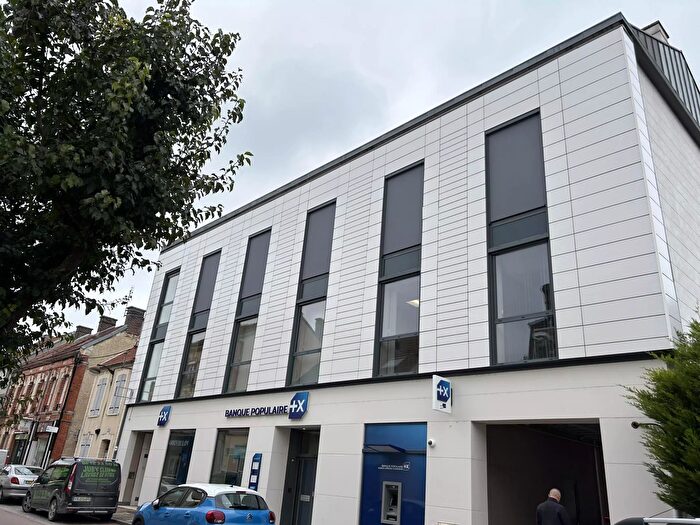 Appartement à vendre - Romilly-sur-Seine, Centre-ville, Gare, Lion, Les Hauts Buissons - 6 pièces - 4 chambres