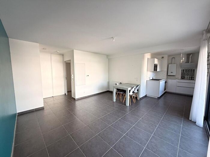 Appartement 3 pièces à Marseille 10ème, Saint-Tronc, à vendre