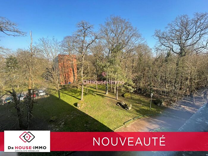 Appartement à louer - Bois Bodin-Haut du Parc, Aubergenville - 4 pièces - 2 chambres