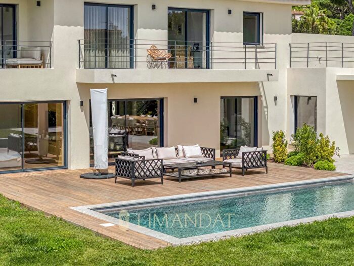 Maison à vendre - Cannes - 6 pièces - 4 chambres