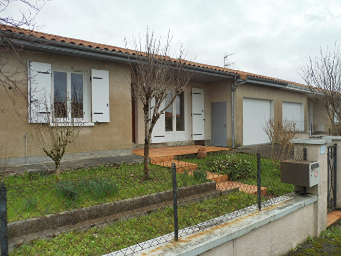 Maison à vendre - Ribérac - 5 pièces - 3 chambres