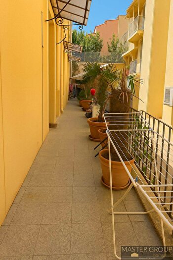 Appartement à louer - Ajaccio - 3 pièces - 2 chambres