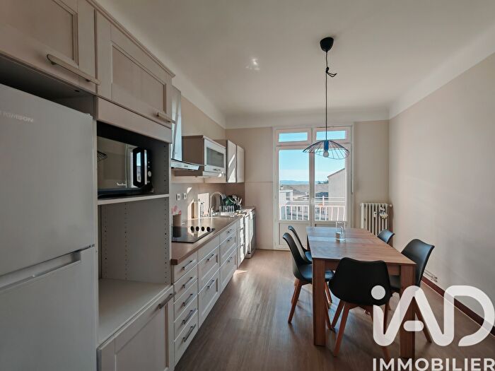 Appartement à louer - Aubenas, Centre-ville - 3 pièces - 2 chambres