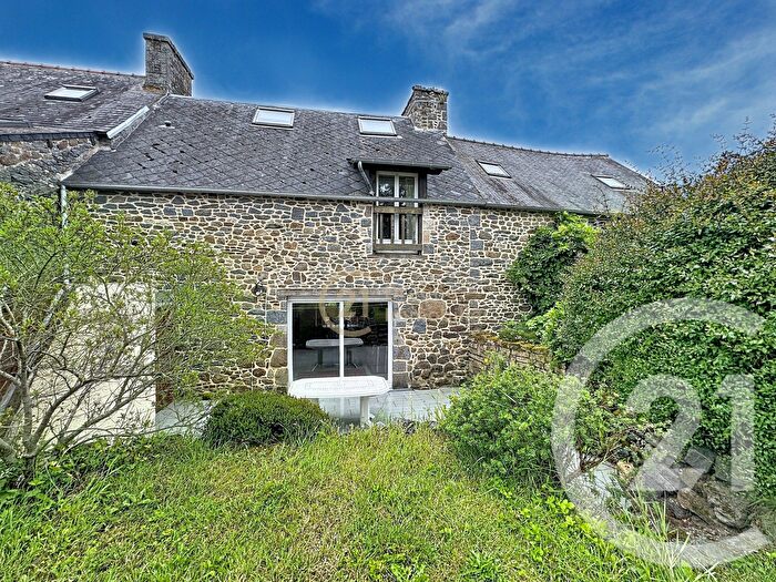Maison 4 pièces à vendre - Saint-Pierre-de-Plesguen