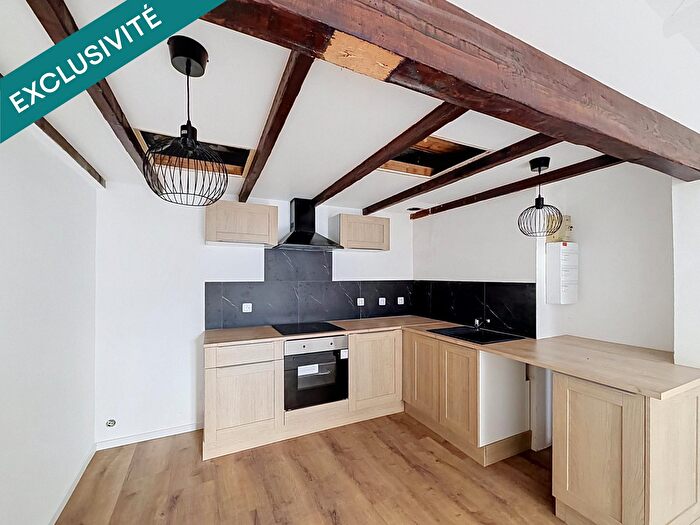 Appartement 2 pièces à Lay-Saint-Christophe, à vendre