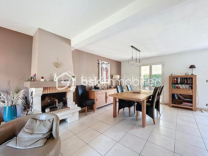 Maison à vendre - Saint-Jean - 6 pièces - 4 chambres