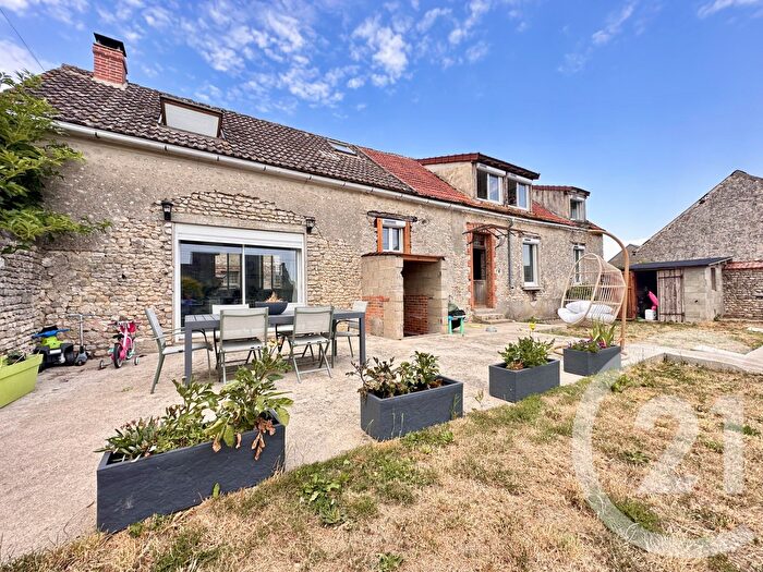 Maison à vendre - Angerville - 6 pièces - 4 chambres