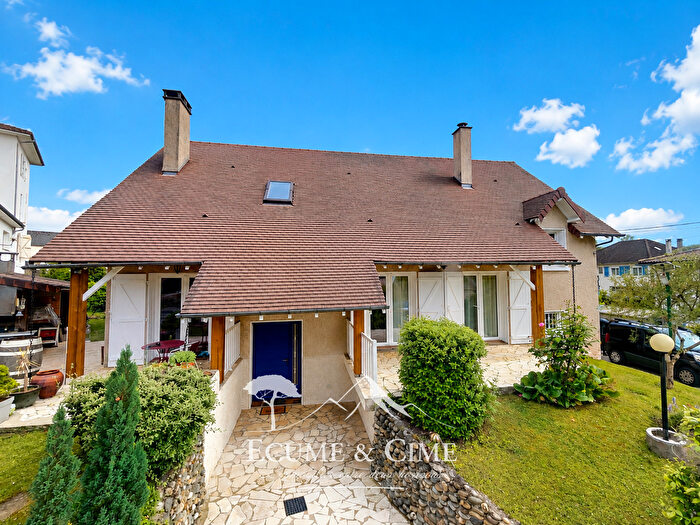 Maison 6 pièces à Coarraze, à vendre