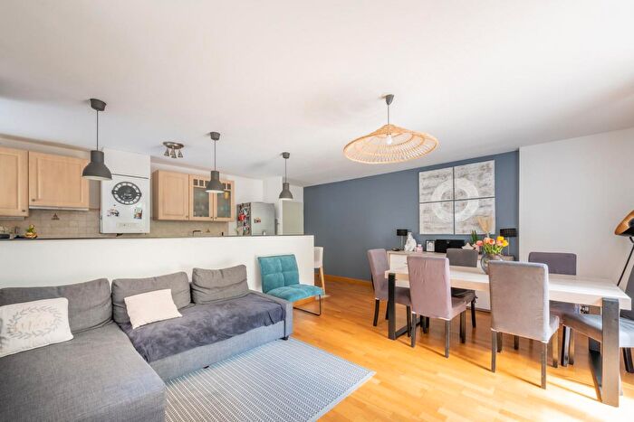 Châtillon, Savoie, Brossolette - Appartement 4 pièces à louer