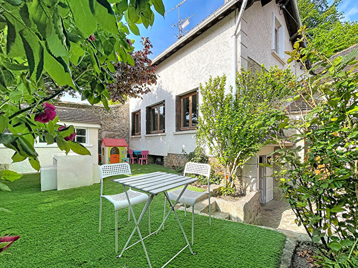 Longpont-sur-Orge : Maison 6 pièces à vendre