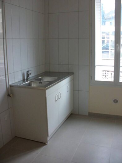 Appartement à louer - Gournay-Jaurès-Gare, Creil - 2 pièces - 1 chambre