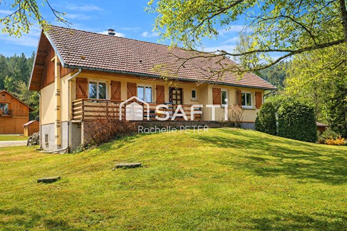 Maison à vendre - Le Tholy - 6 pièces - 4 chambres