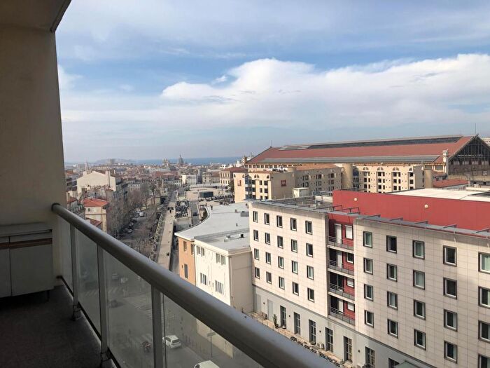 Appartement à vendre - Marseille er , Chapitre - 4 pièces - 2 chambres