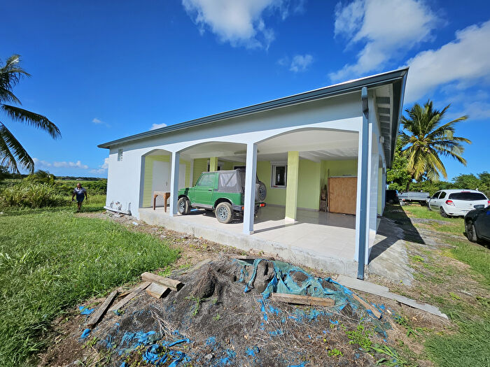 Maison à vendre - Le Moule - 4 pièces - 3 chambres