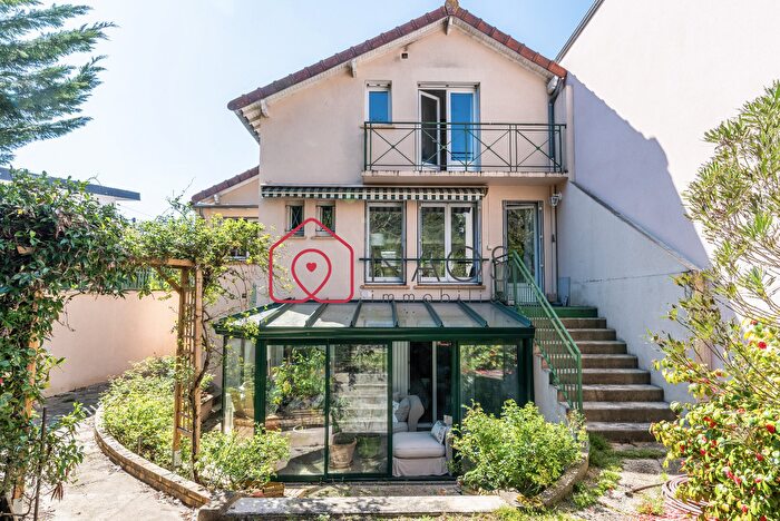 Maison à vendre - Chatou, Ouest - 5 pièces - 3 chambres