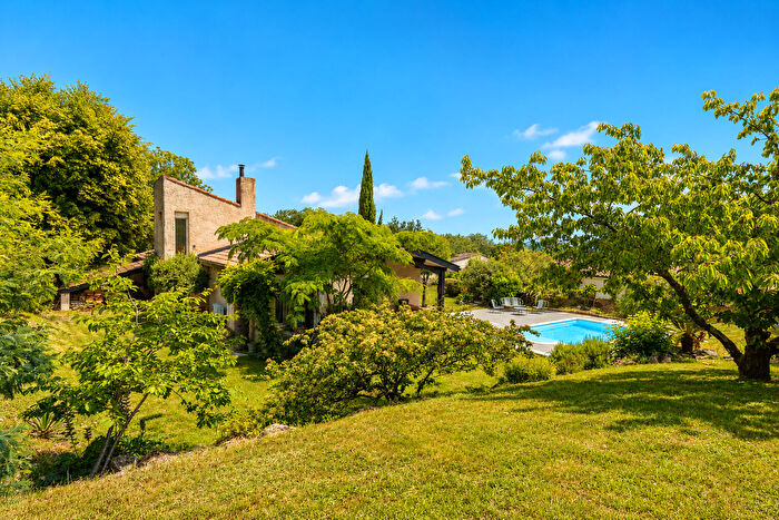 Maison 5 pièces à vendre à Vacquiers