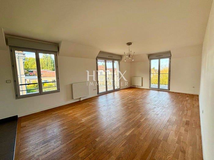 Appartement 4 pièces à Saint-Germain-en-Laye, à louer