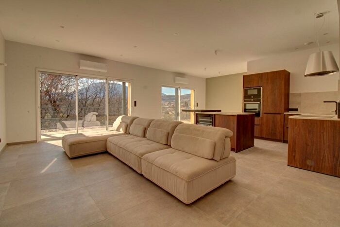 Appartement à vendre - Gap, Gap ville - 4 pièces - 3 chambres