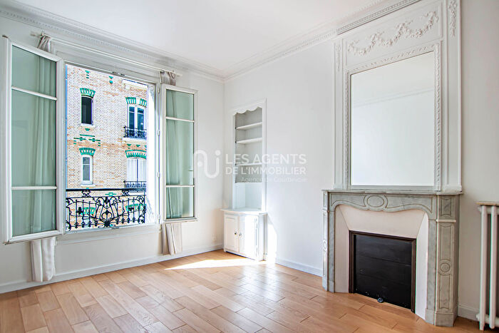 Appartement 3 pièces à louer - Courbevoie, Bécon