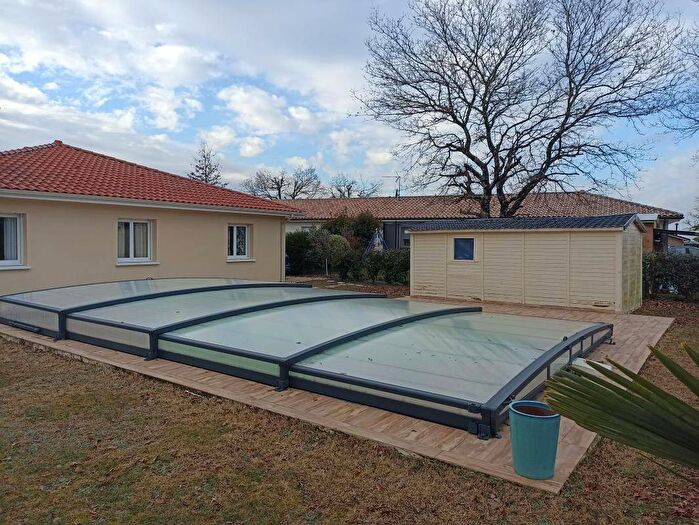 Maison à louer - Bas-Mauco - 4 pièces - 3 chambres