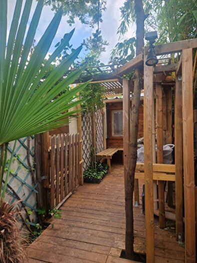 Maison à louer - Lunel - 2 pièces - 1 chambre