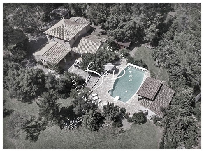 Maison à vendre - Lorgues - 7 pièces - 4 chambres