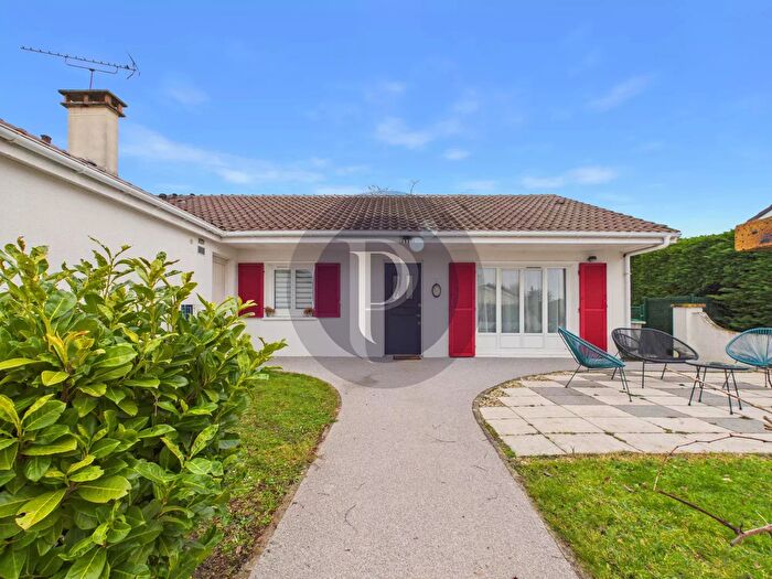 Maison à vendre - Mennecy, Verville, Bois des Mares, Charles de Gaulle - 6 pièces - 5 chambres