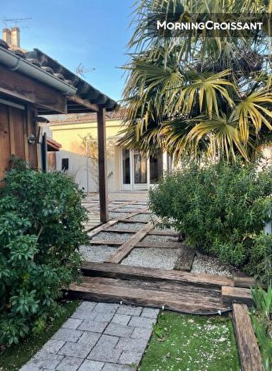 Maison à louer - La Teste-de-Buch, Centre-ville - 5 pièces - 4 chambres