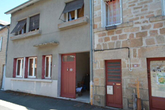 Nedde : Maison 10 pièces à vendre