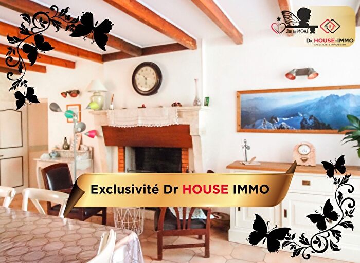 Maison à vendre - Auzay - 6 pièces - 4 chambres