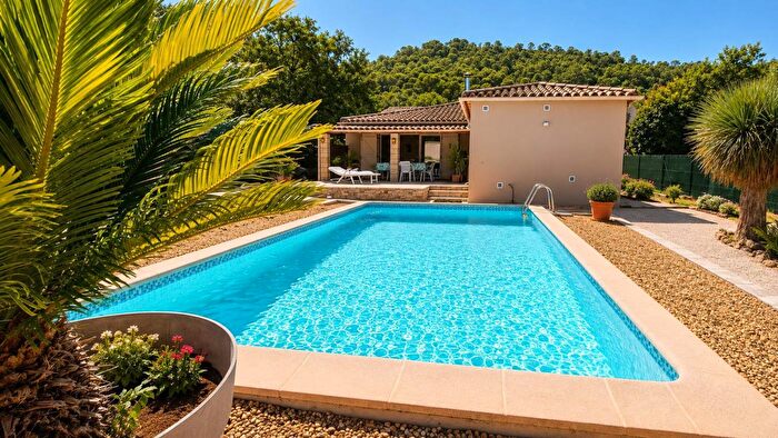 Néoules : Maison 5 pièces à vendre