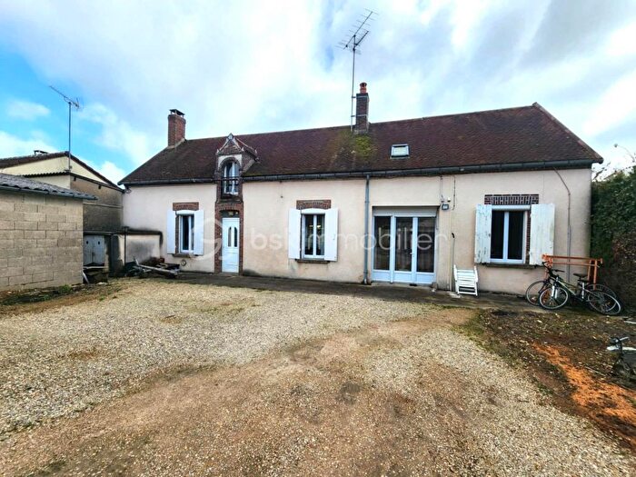 Maison à vendre - Courgenay - 6 pièces - 4 chambres