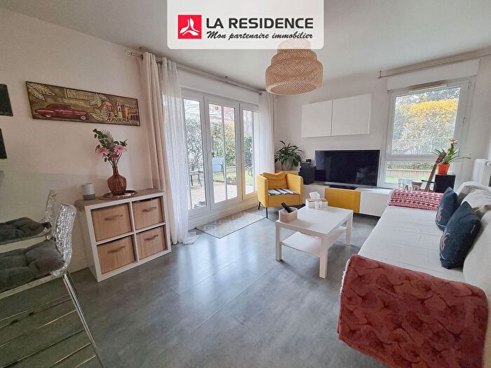 Appartement à vendre - Stains - 4 pièces - 3 chambres