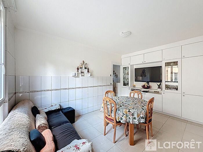 Appartement à vendre - Le Perreux-sur-Marne, Centre-ville, Quais dArgonne - 2 pièces - 1 chambre