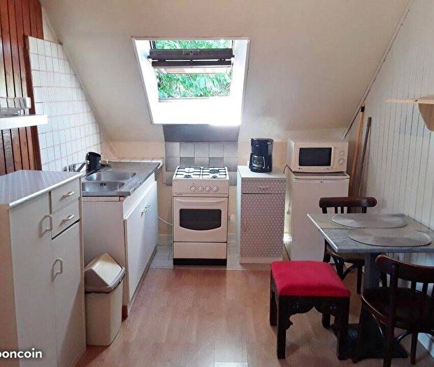 Appartement à louer - Gare, Annecy - 1 pièce