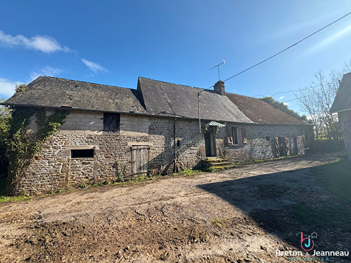 Maison à vendre - Saint-Denis-de-Gastines - 3 pièces - 2 chambres