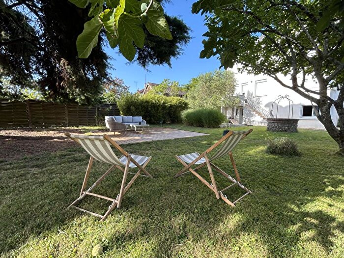 Maison 6 pièces à Saint-Cyr-sur-Loire, Chanterie, à vendre
