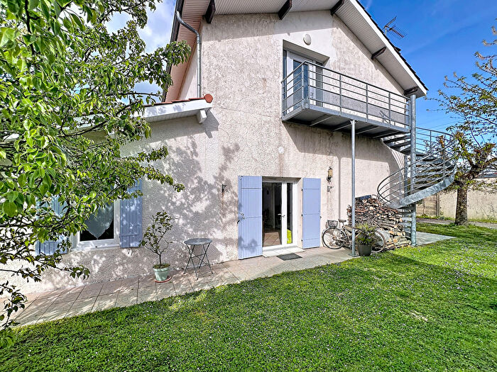 Appartement à vendre - Mérignac, Capeyron - 3 pièces - 2 chambres