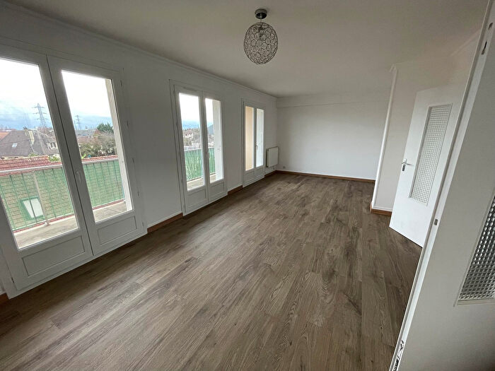 Appartement 3 pièces à louer à Évreux, Nétreville