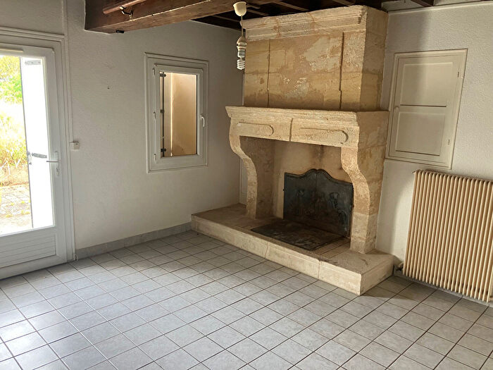 Haux : Maison 3 pièces à louer