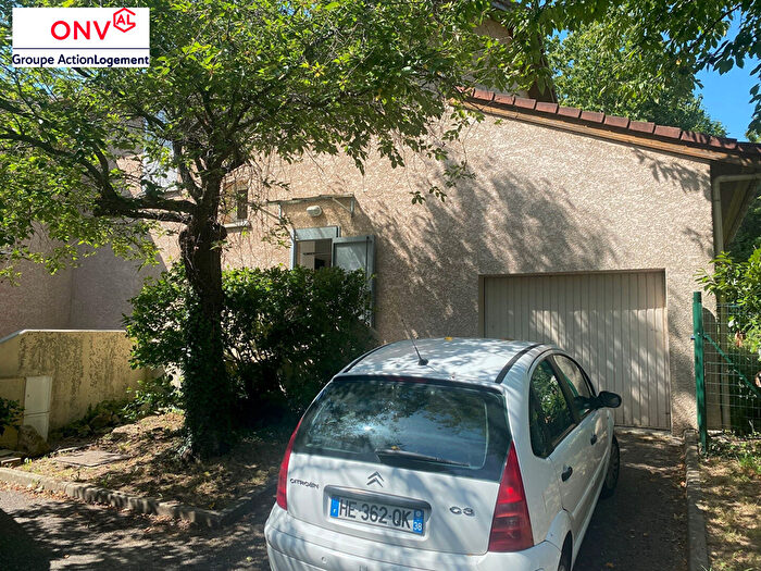 Maison 4 pièces à vendre - L'Isle-d'Abeau, Moriaud