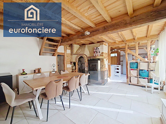 Maison 4 pièces à Saint-Jean-de-Bonneval, à vendre