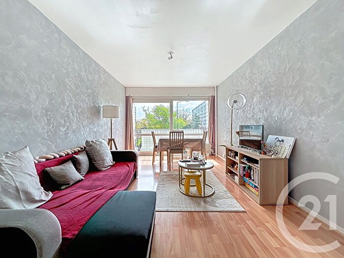 Appartement à vendre - Melun, Saint-Liesne - 3 pièces - 2 chambres