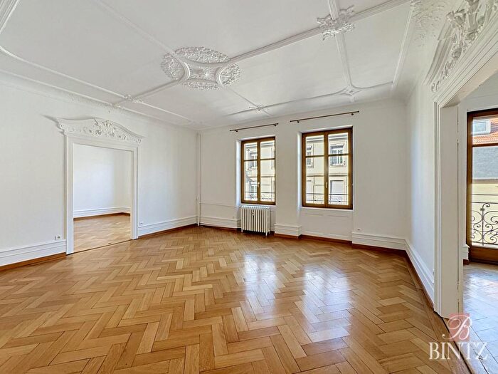 Appartement à vendre - Strasbourg, Forêt Noire - 8 pièces - 4 chambres
